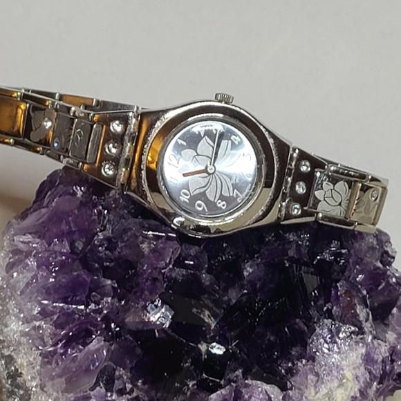 Swatch | Accessories | Swatch Irony Flower Box Watch 206 | Poshmark